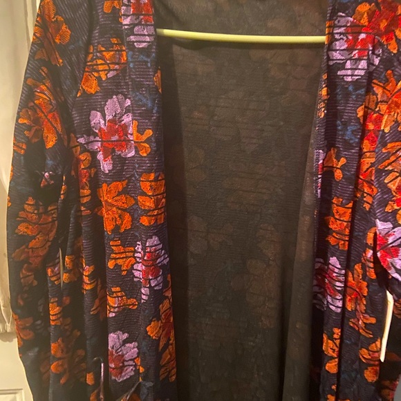 LuLaRoe | Sweaters | Brand New Lularoe Sarah Size Xl | Poshmark